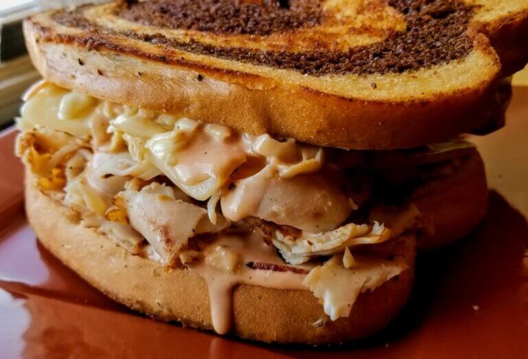Baggin's Gourmet - Tucson's Favorite Gourmet Sandwiches Since 1984